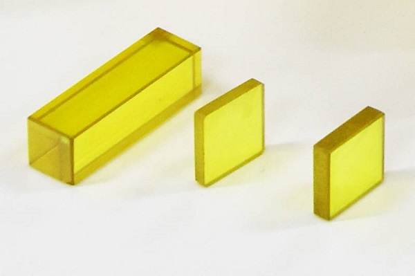 Nonlinear Crystals: AGS