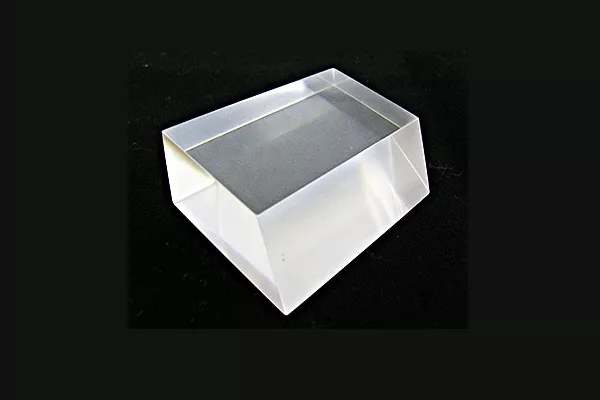 Scintillation Crystals and Detectors: NaI (Tl)